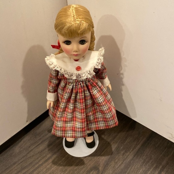 Accents | Effanbee Lil Kitten Bea Skydell Teachers Pet Limited 1982 ...